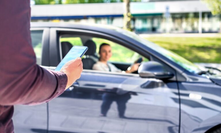 8 Transportation Options at Disney's Yacht Club Resort (2025) - Resort Rat