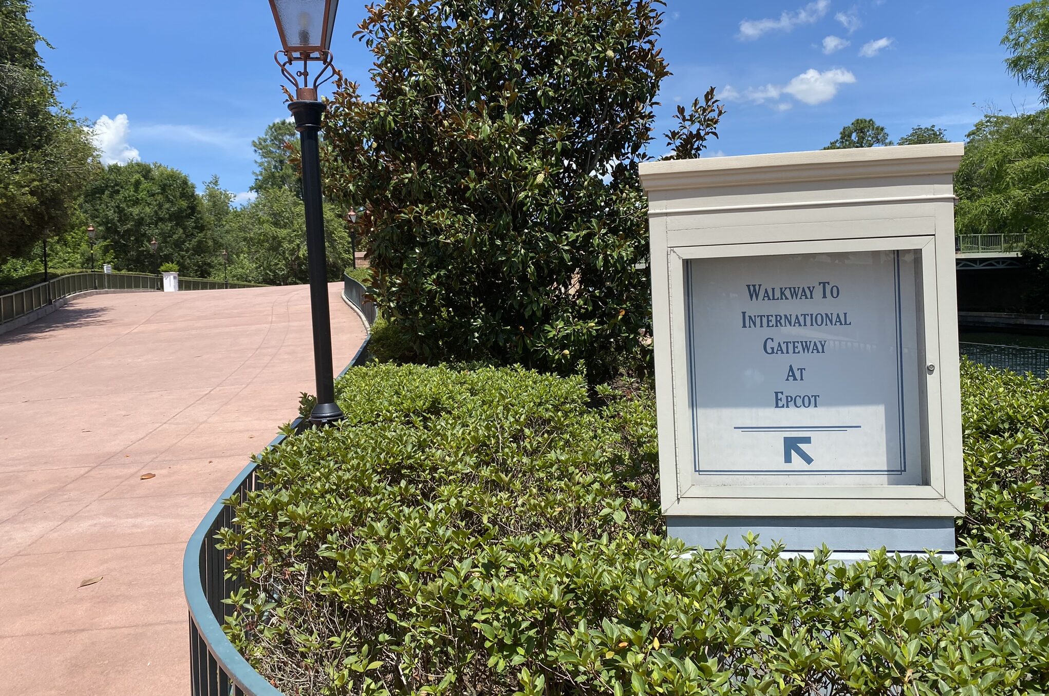 3 Ways to go from Disney's Boardwalk to Epcot (2025) - Resort Rat