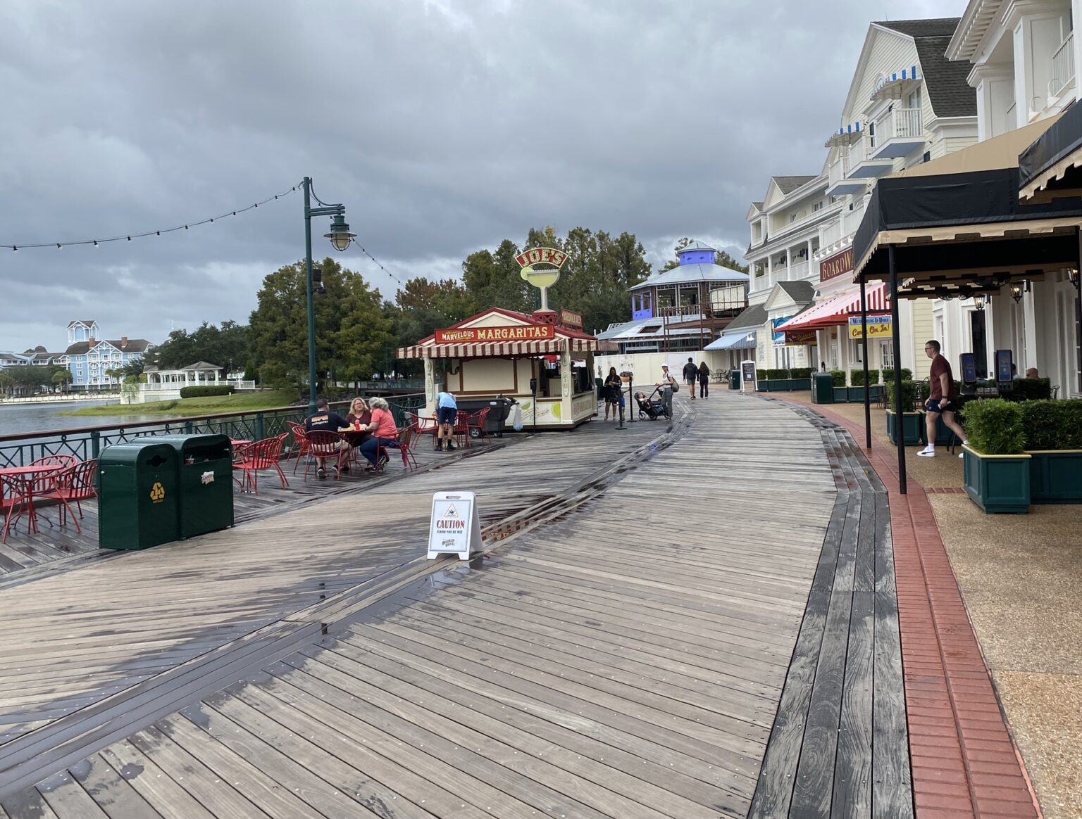 3 Ways to go from Disney's Boardwalk to Epcot (2026) - Resort Rat